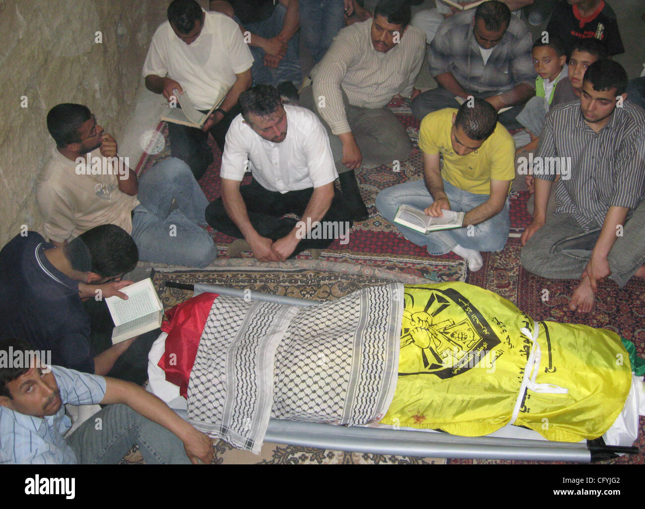 Al aqsa martyrs brigades hi-res stock photography and images - Alamy