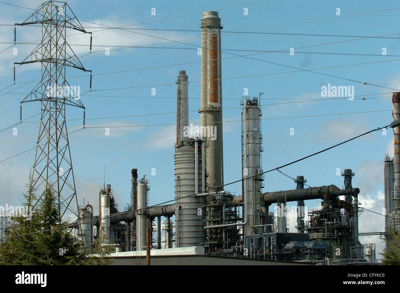 The Shell oil refinery in Martinez, Calif., on Wednesday, February 28 ...