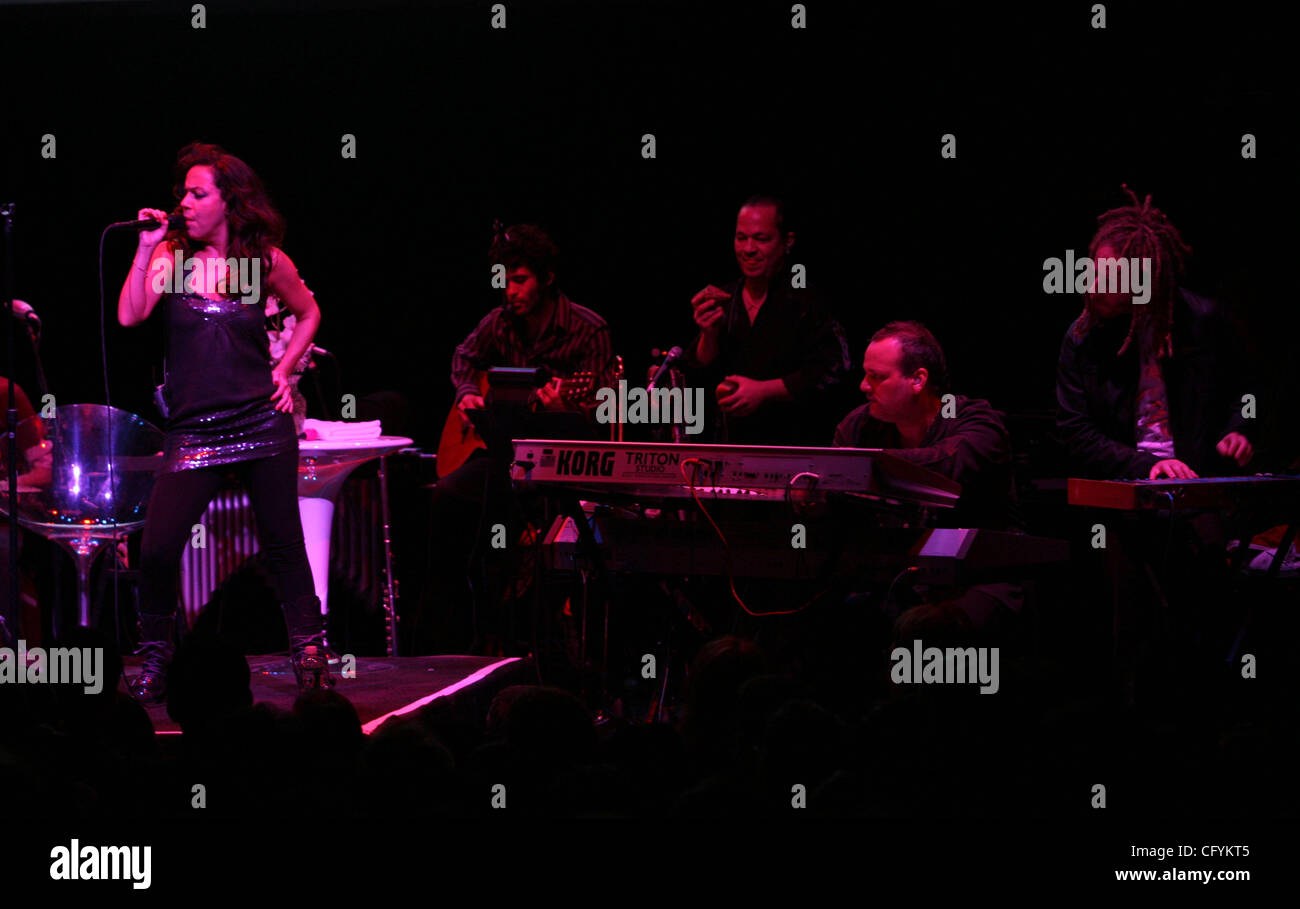 Brazilian singer Bebel Gilberto perfoming May, 22, 2007 at the Gramercy ...