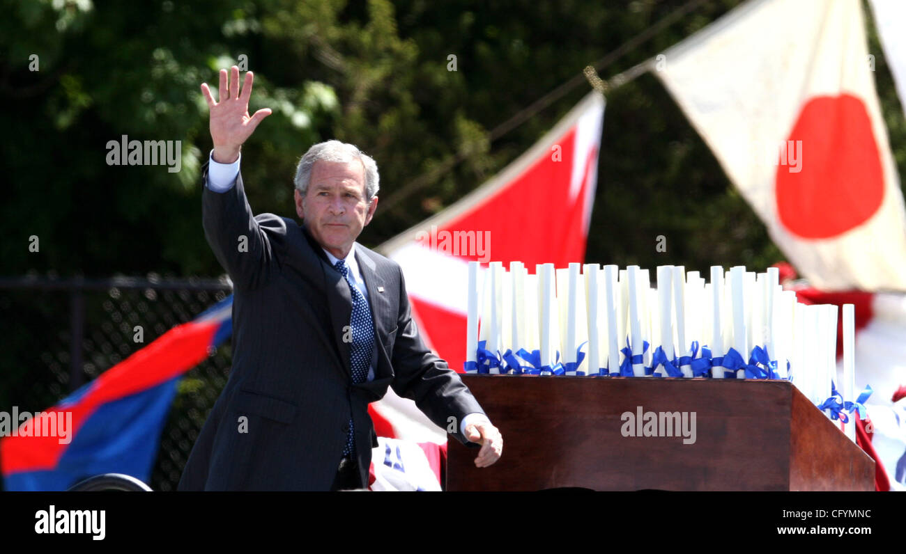 Headline: President Bush Gives Commencement Address at Coast Guard ...