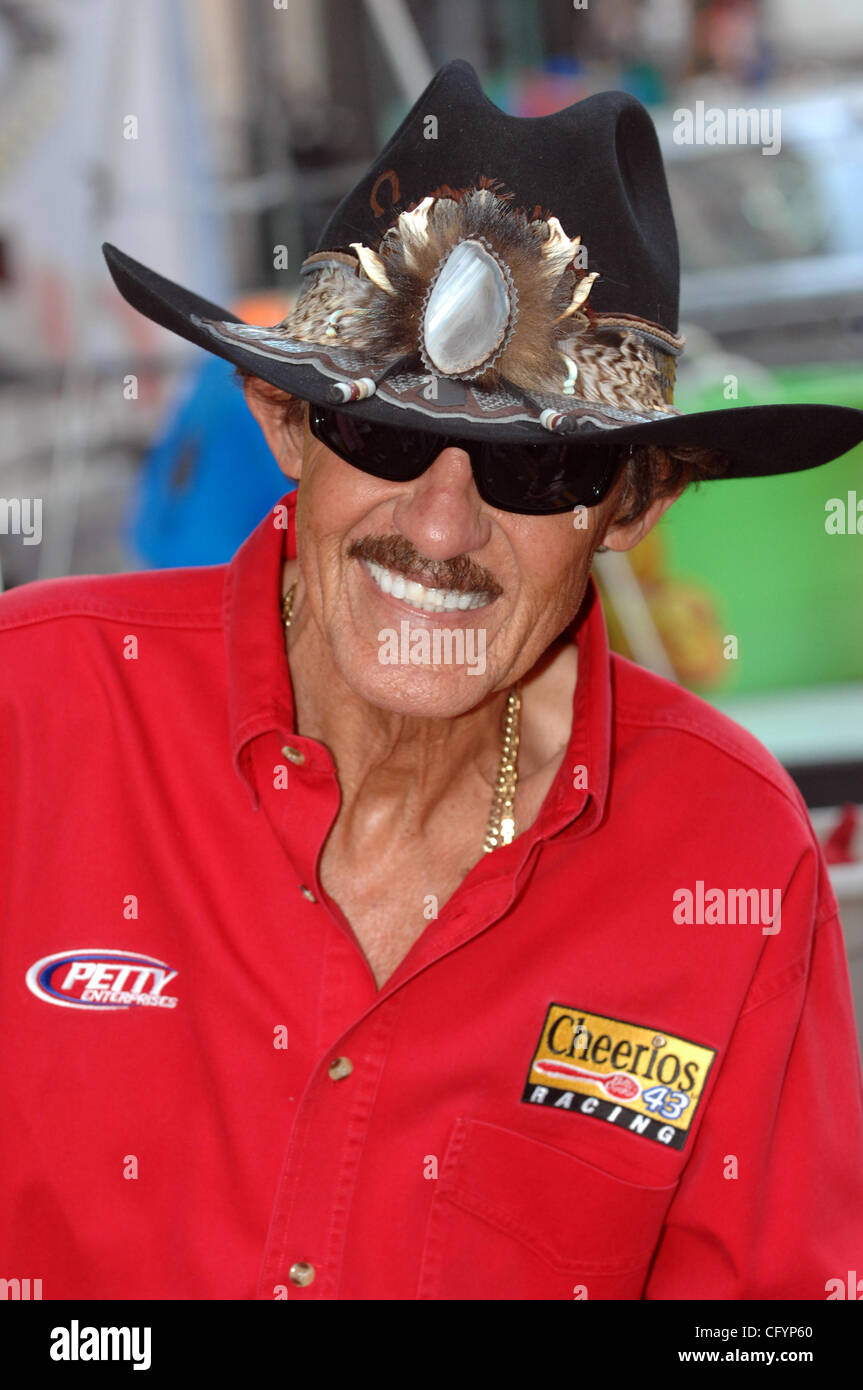 The winston charlotte hi-res stock photography and images - Alamy