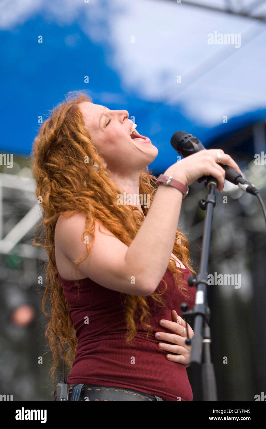 May 27, 2007 - Aptos, CA, USA - NINA STOREY performs live at the 15th ...