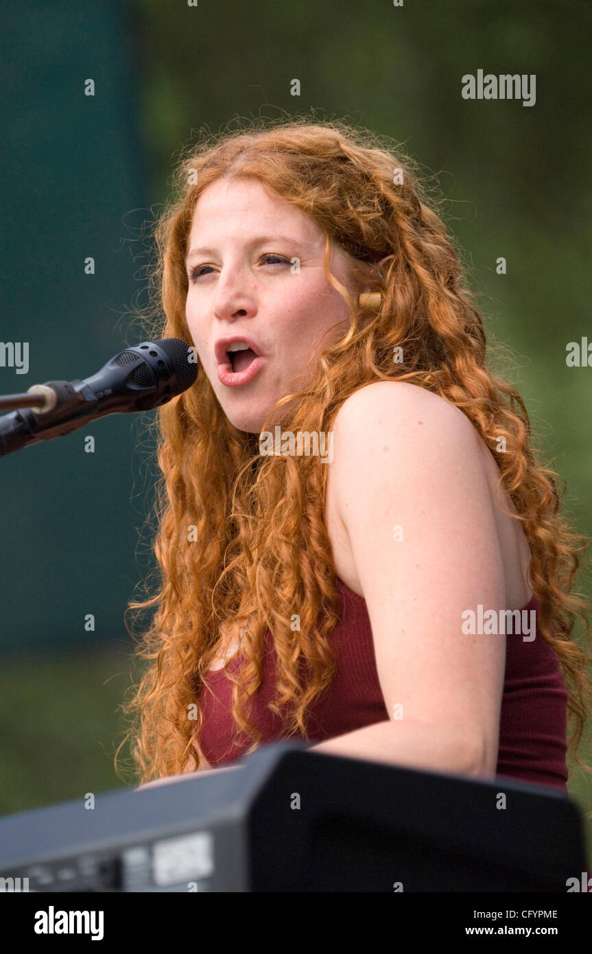 May 27, 2007 - Aptos, CA, USA - NINA STOREY performs live at the 15th ...