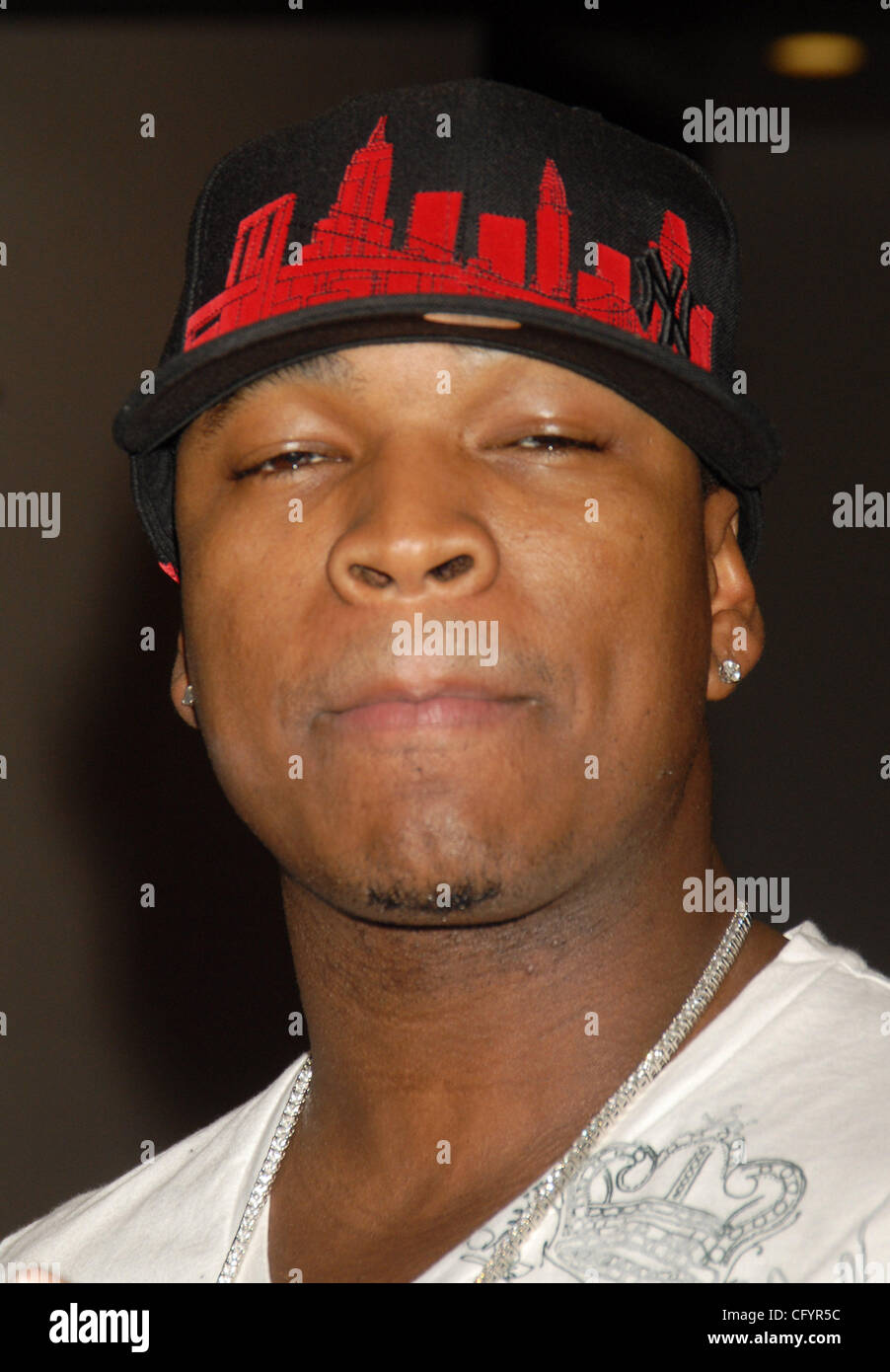 May 29, 2007 - New York, NY, USA - NE-YO at MTV studios in Times Square ...