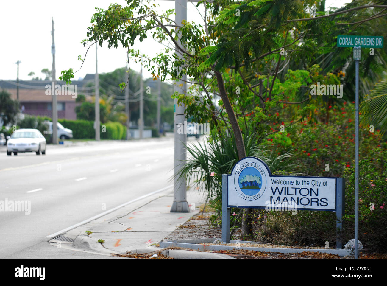 MAY 30, 2007 WILTON MANORS FLORIDA- A sign welcomes drivers to Wilton ...