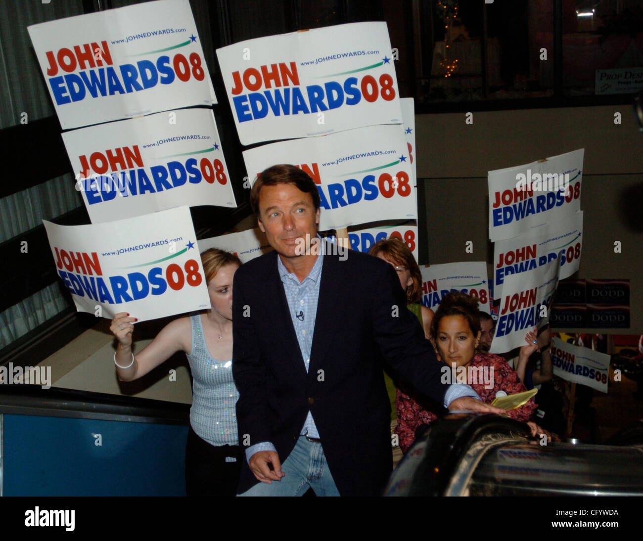 John Edwards arrives to the 8th Annual Hall of Fame Celebration ...