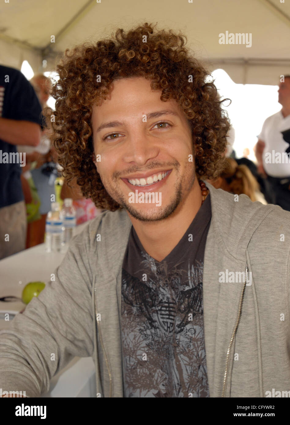Justin guarini from american idol hi-res stock photography and images ...