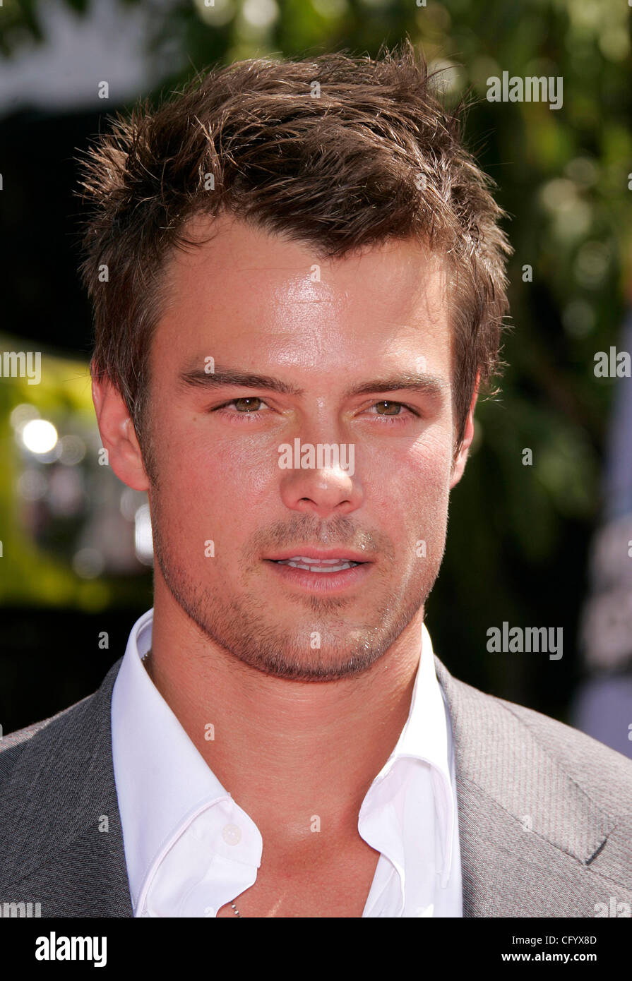 Josh duhamel headshot hi-res stock photography and images - Alamy