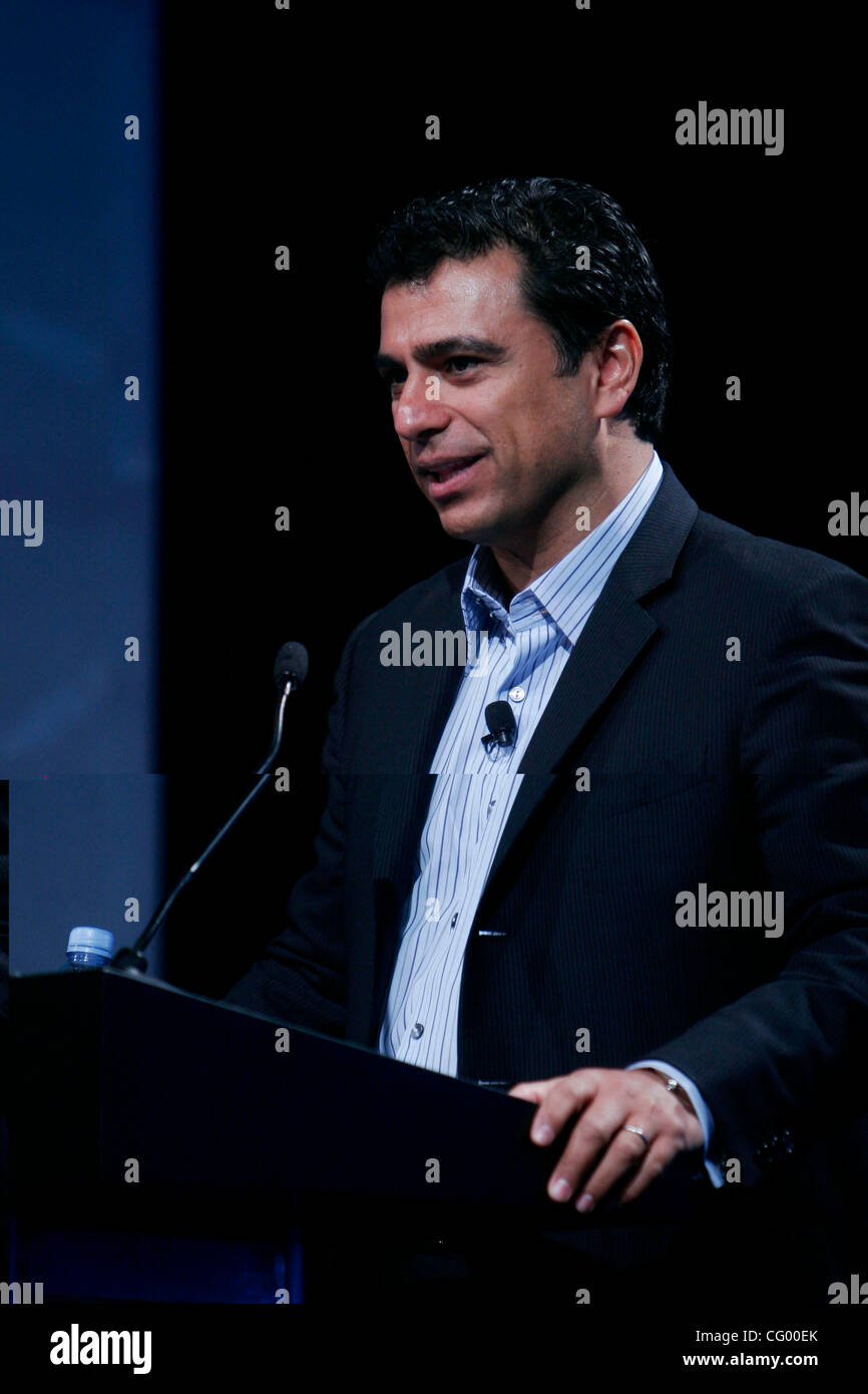 Omid Kordestani Senior Vice President of Global Sales and Business ...