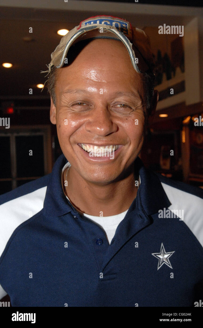 Neal mccoy hi-res stock photography and images - Alamy