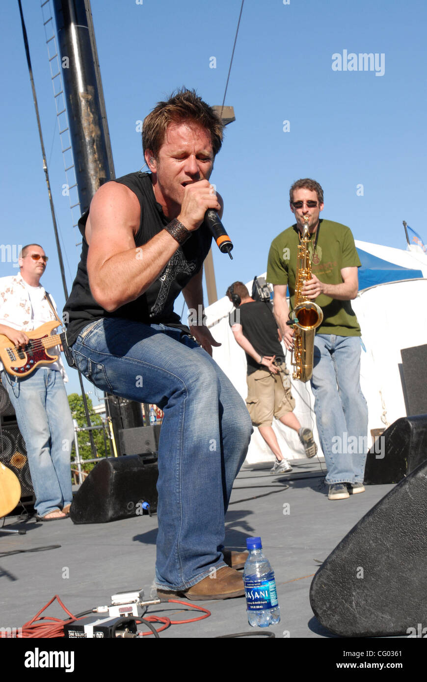 Jun 9, 2007 Nashville, TN; USA, Singer AARON BENWARD of the band Blue ...