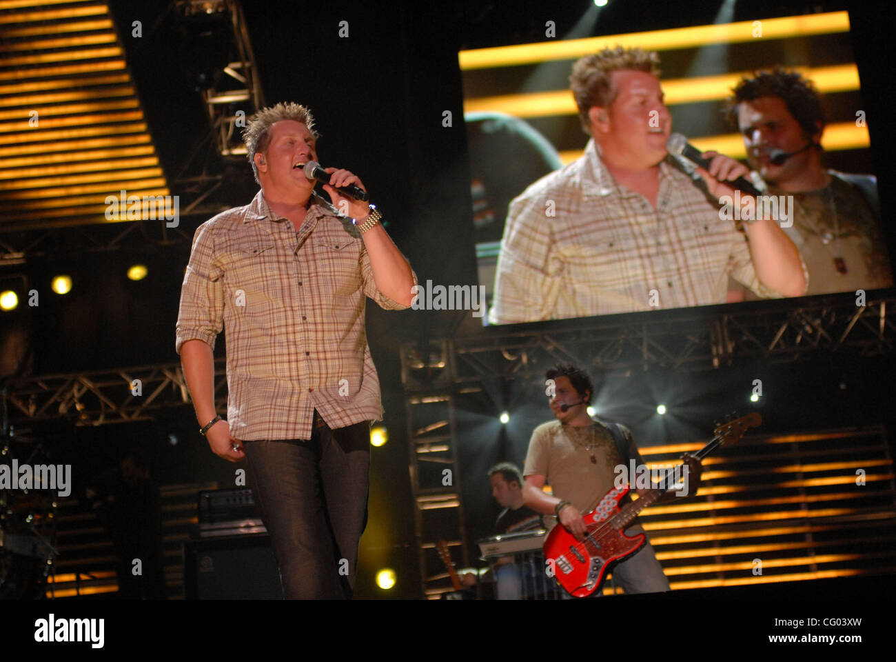 Jun 9, 2007 Nashville, TN; USA, Singer GARY LEVOX and Bass Guitarist ...