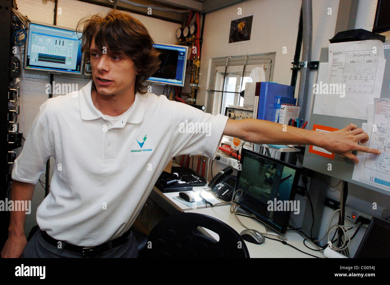 Hydro-dynamic engineer Jonathan Colby describes the turbine control ...