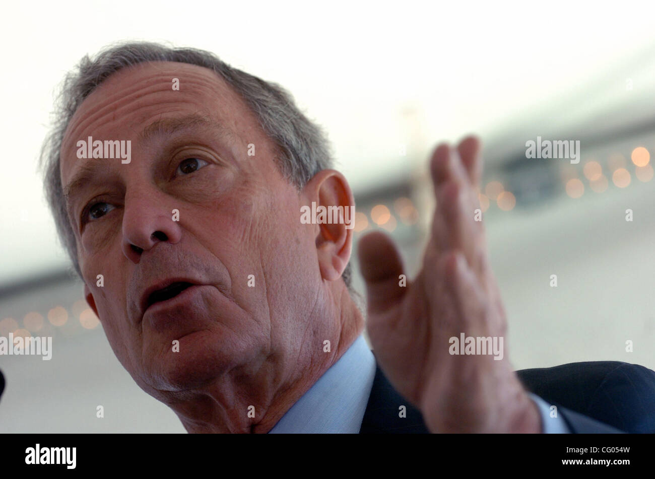 Mayor Michael R. Bloomberg speaks as he and Lt. Governor David A ...