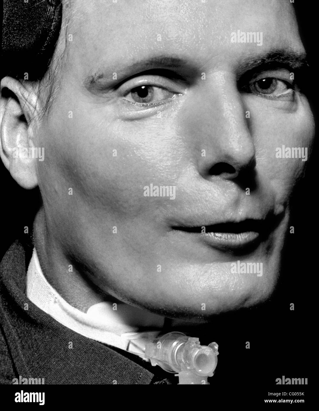 Jun 11, 2007 - Miami, Florida, USA - CHRISTOPHER REEVE photographed in ...
