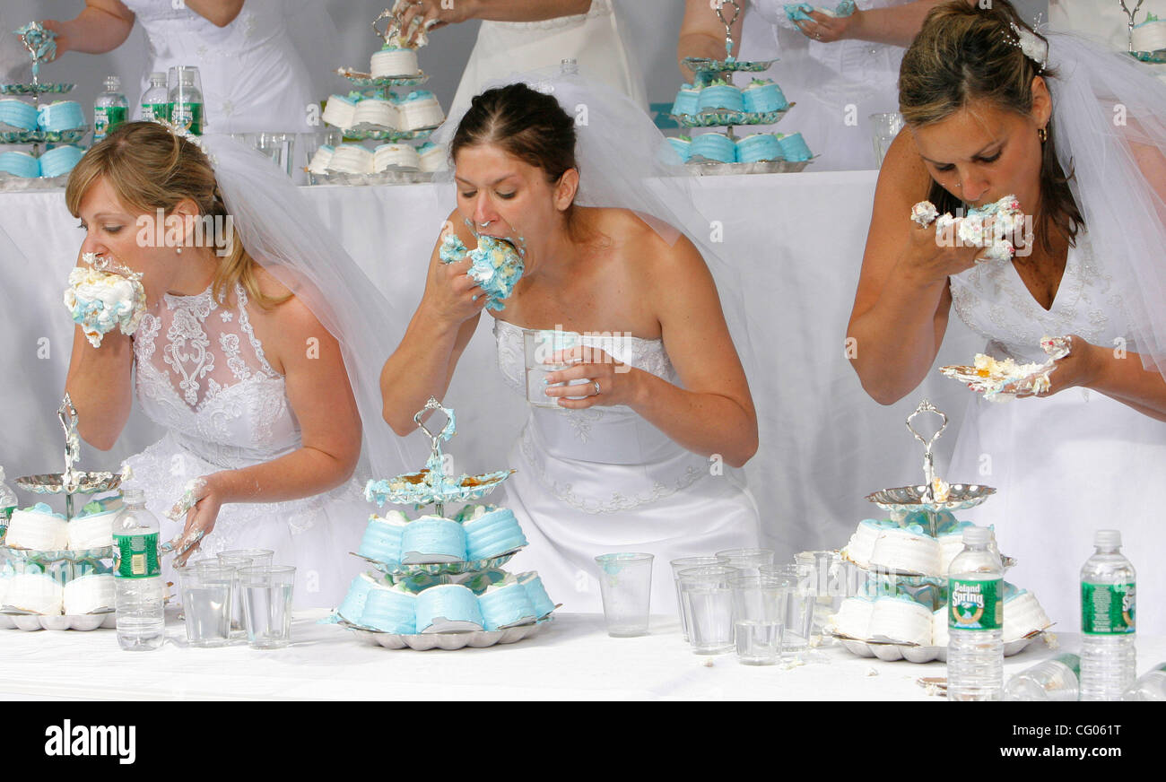 Jun 12, 2007 - New York, NY, USA - Contestants in WE TV's 'Bridezillas ...