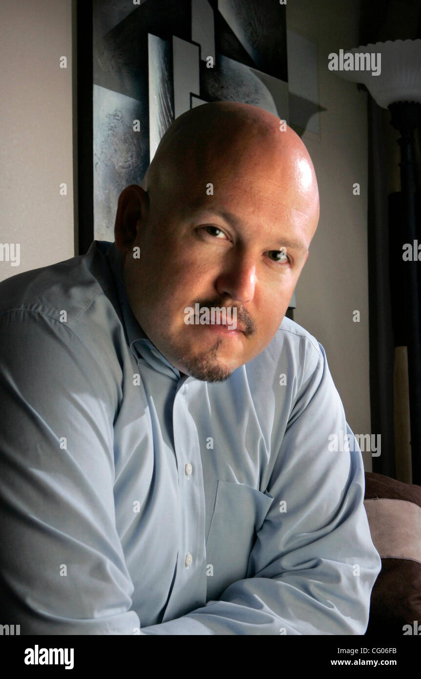 June 14, 2007, Oceanside, California, USA Portrait of author STEVE ...
