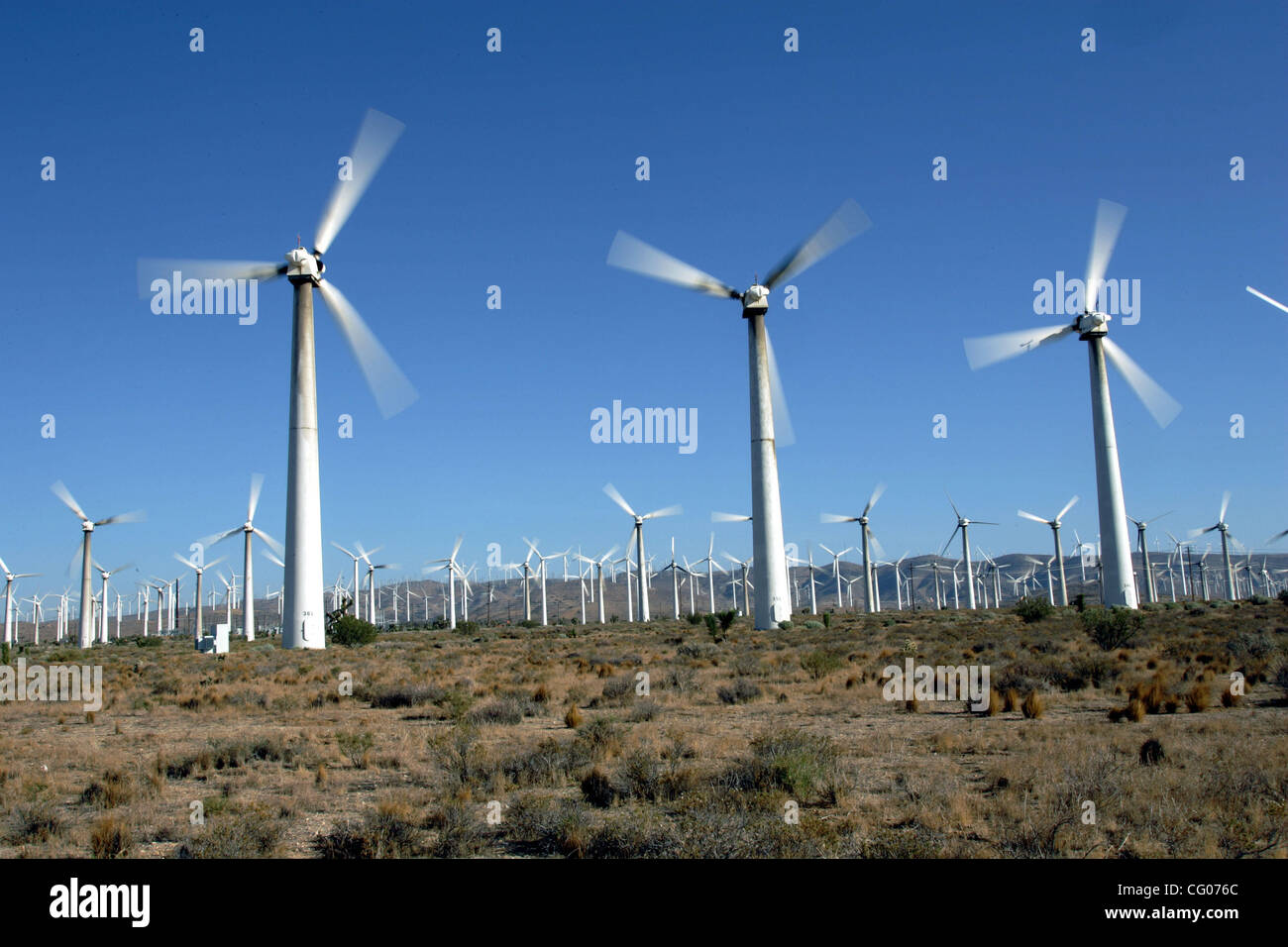 Jun 14, 2007 - Mojave Desert, CA, USA - Mojave Desert Wind Farm. A wind ...