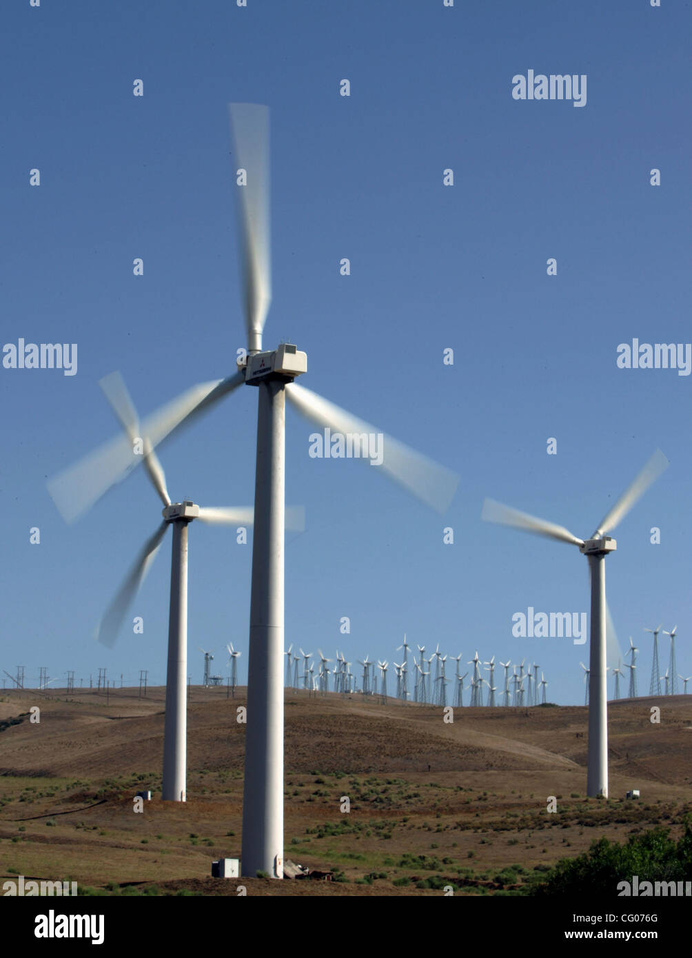 Jun 14, 2007 - Mojave Desert, CA, USA - Mojave Desert Wind Farm. A wind ...