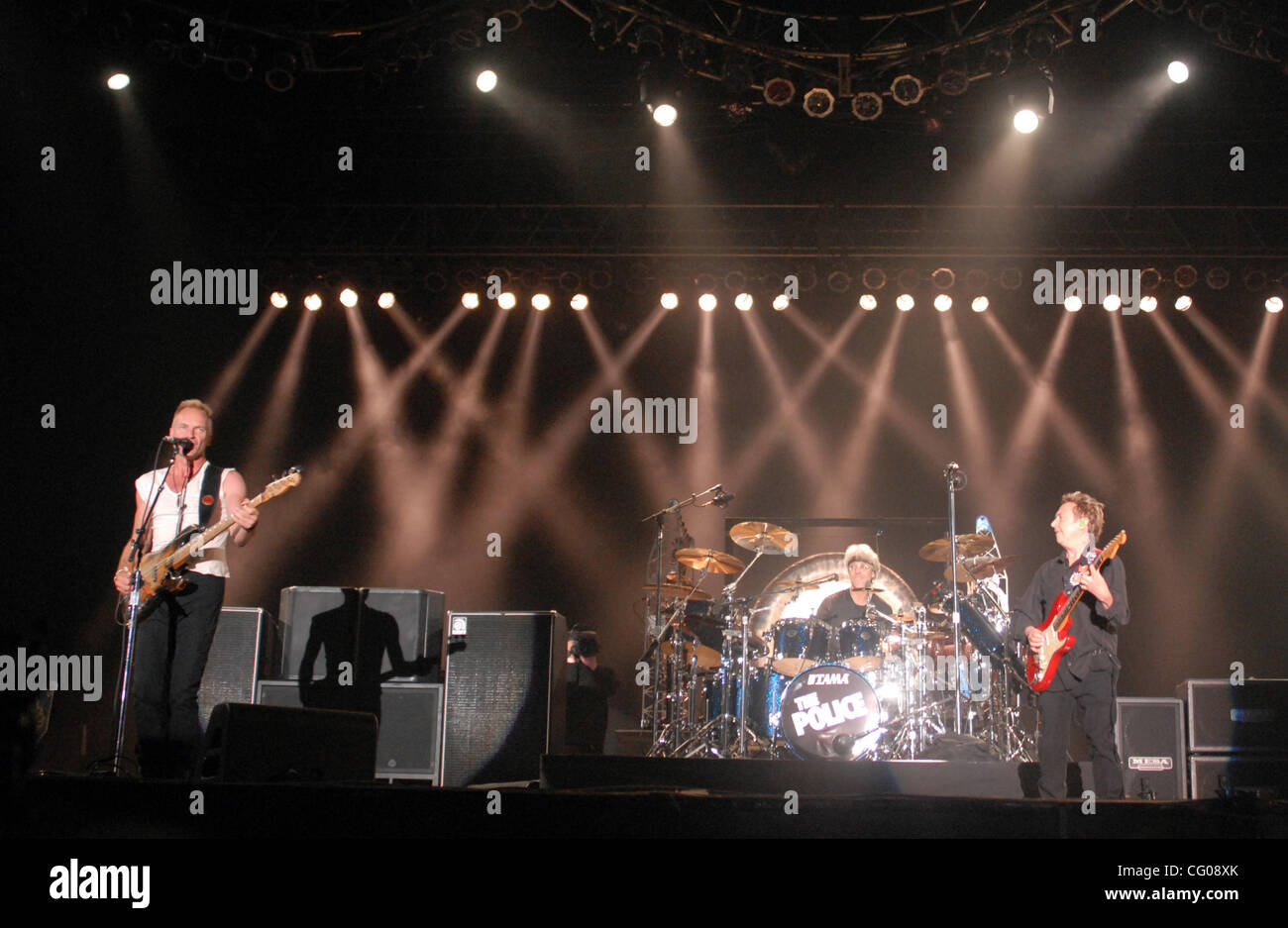 The police reunion tour hi-res stock photography and images - Alamy