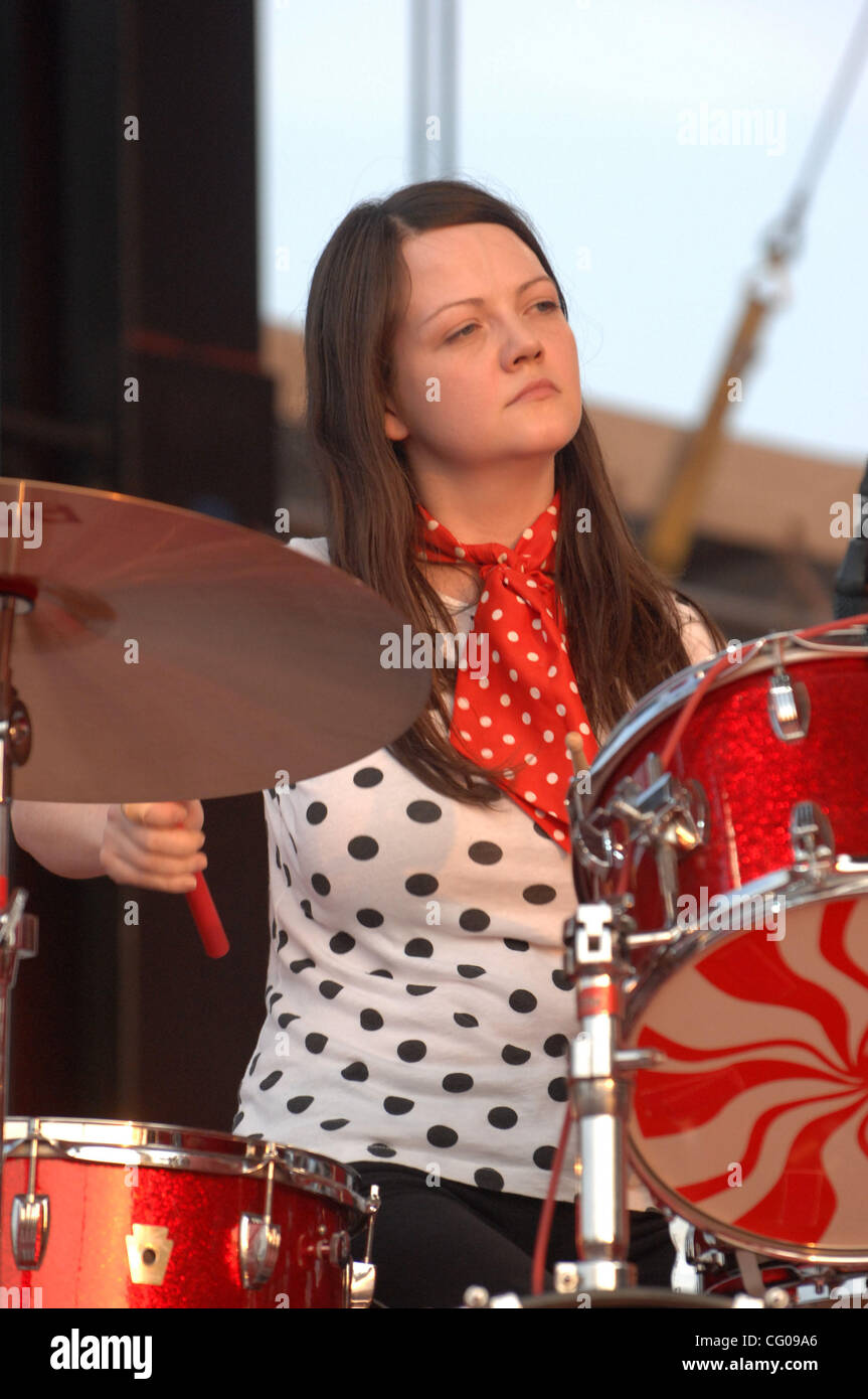 Jun 17, 2007 Manchester, TN; USA, Drummer MEG WHITE of the band The ...