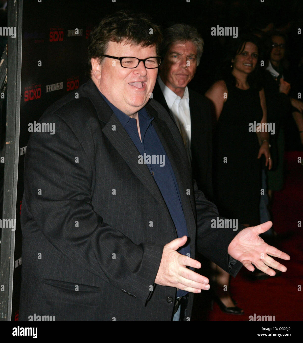 Jun 18, 2007 - New York, NY, USA - Director MICHAEL MOORE at the ...