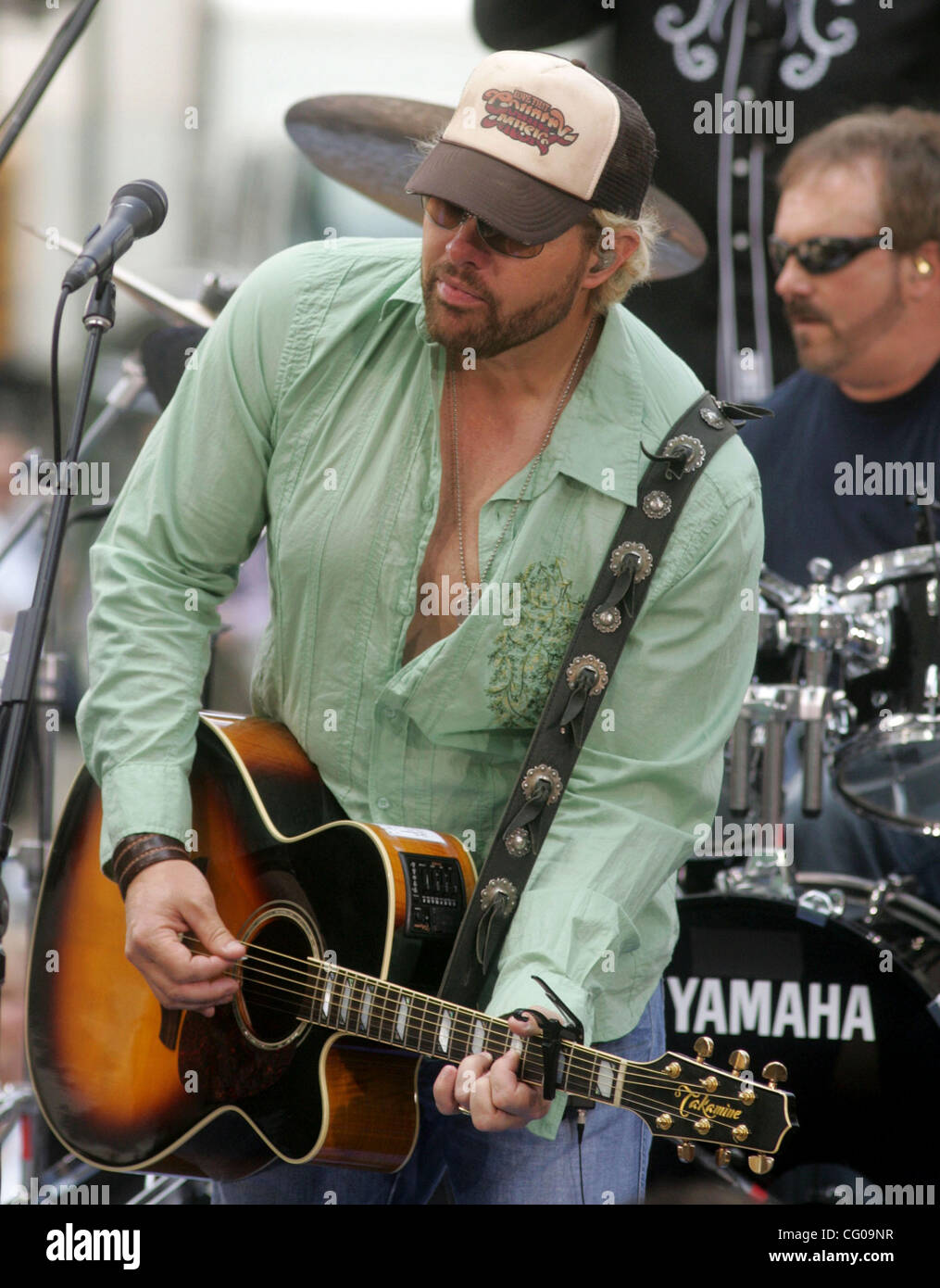 Jun 18, 2007 - New York, NY, USA - Country music singer/musician TOBY ...