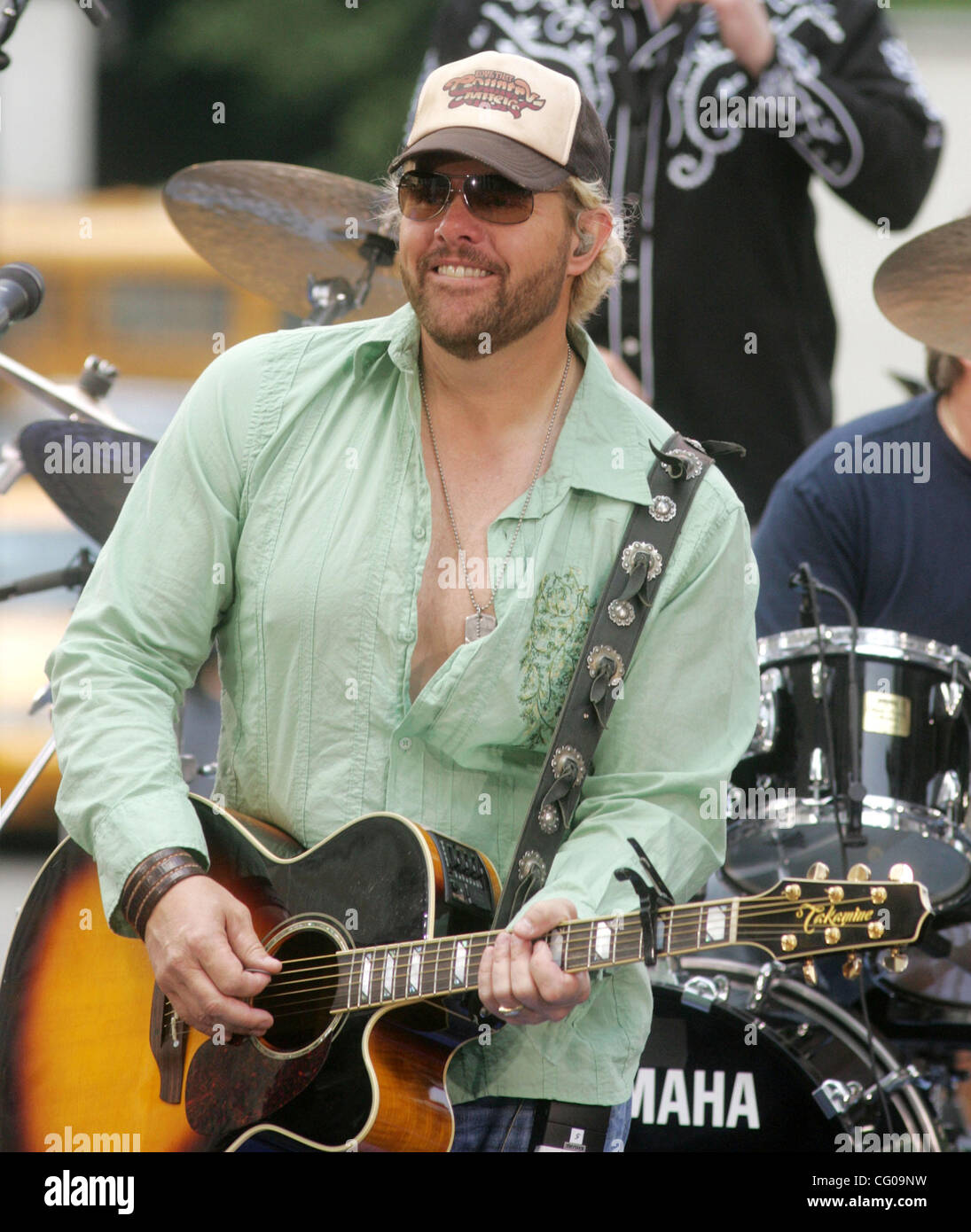 Jun 18, 2007 - New York, NY, USA - Country music singer/musician TOBY ...