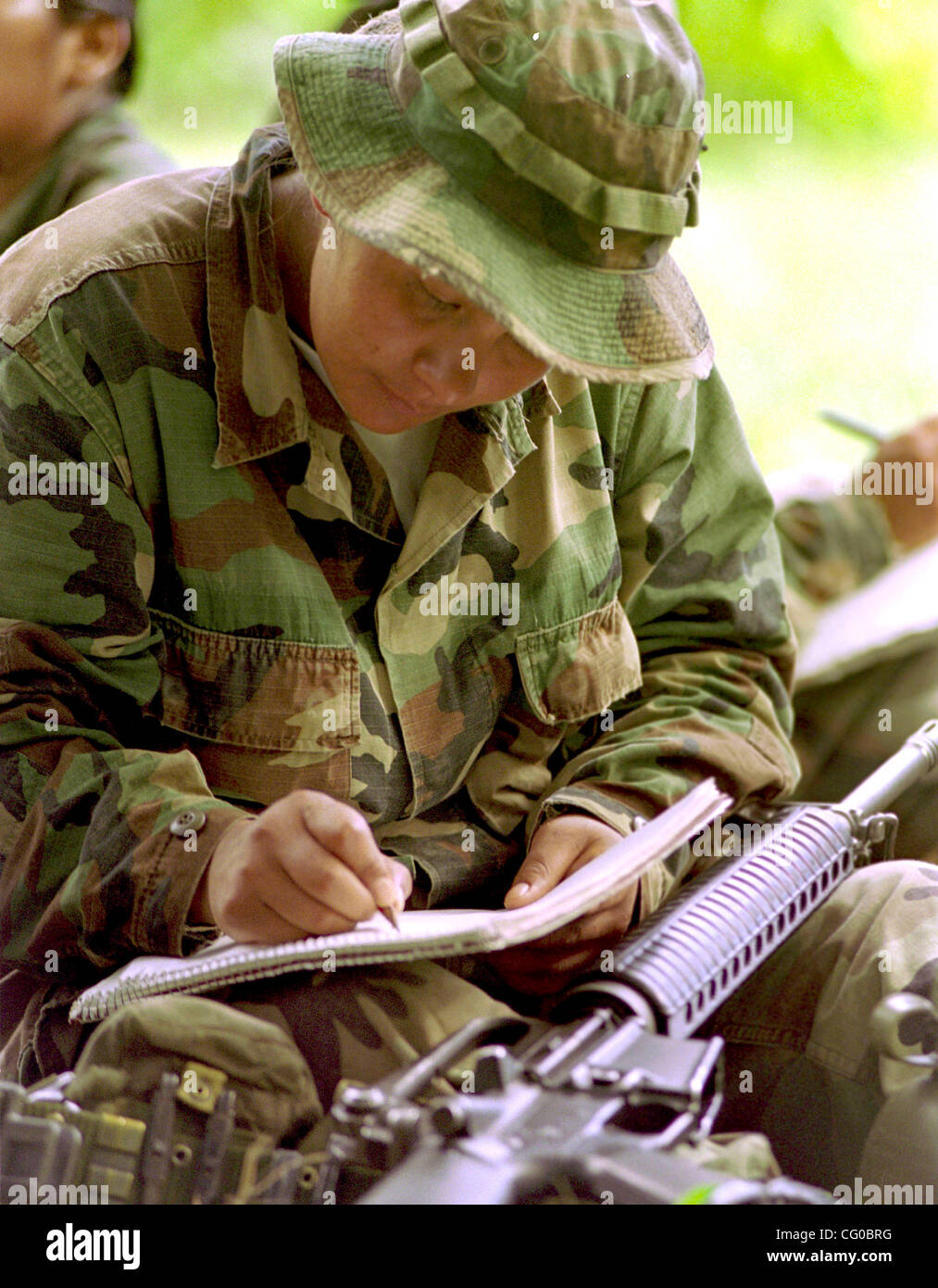 Jun 21, 2007 - Chapare, Bolivia - Training of women in Police Special ...