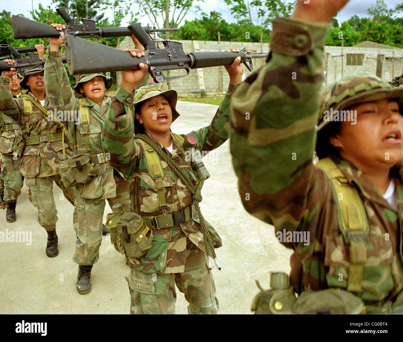 Jun 21, 2007 - Chapare, Bolivia - Training of women in Police Special ...