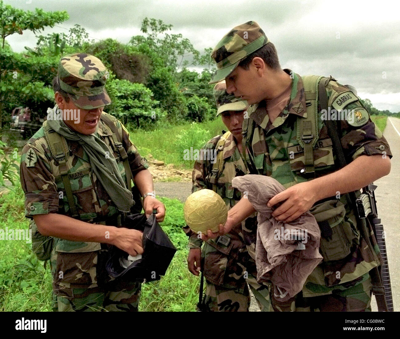 Jun 21, 2007 - Chapare, Bolivia - 'Search and destroy' operations of ...