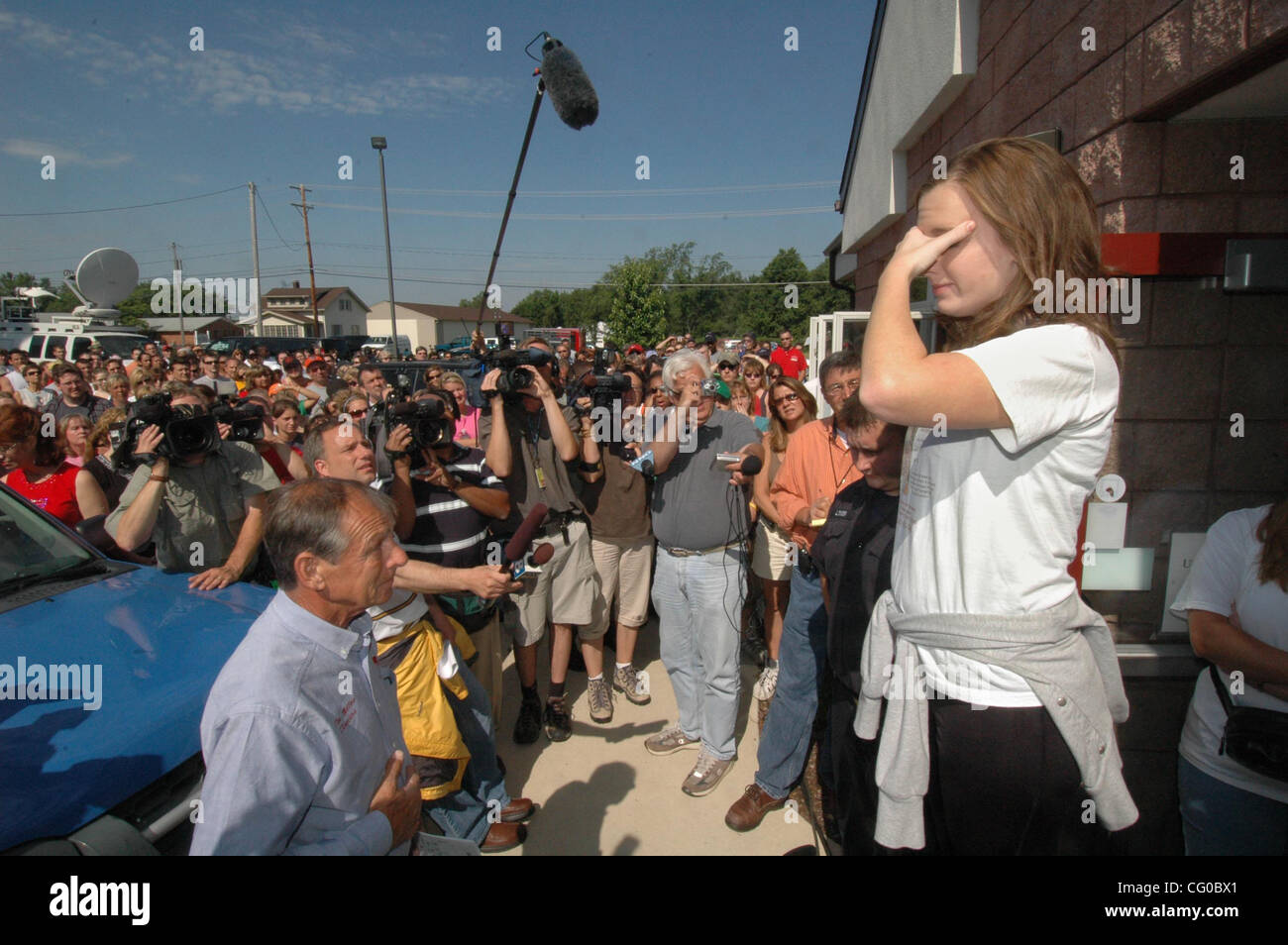 Police officer bobby cutts jr hi-res stock photography and images - Alamy