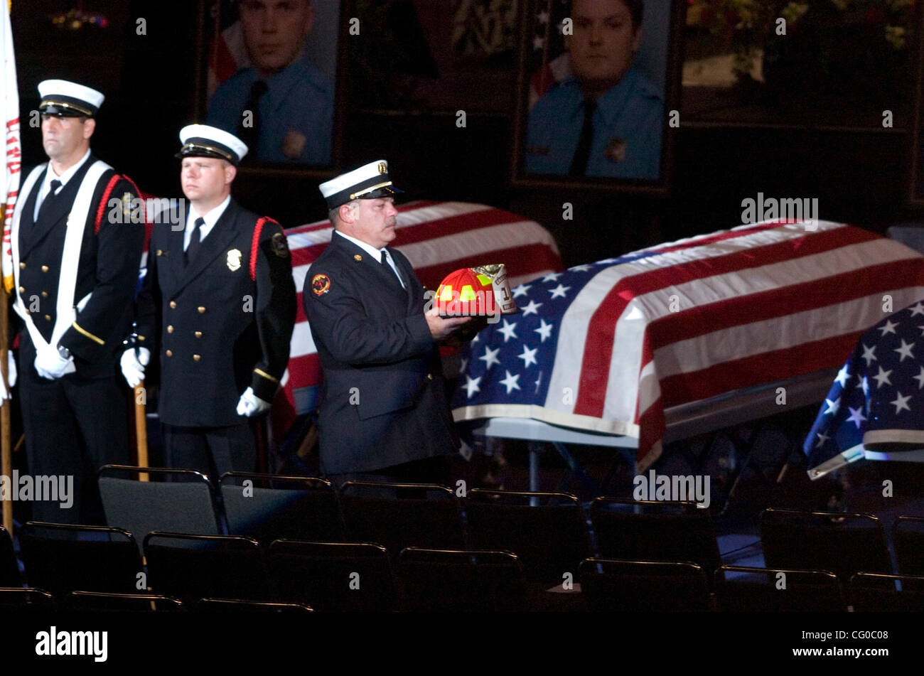 Sofa super store fire hi-res stock photography and images - Alamy