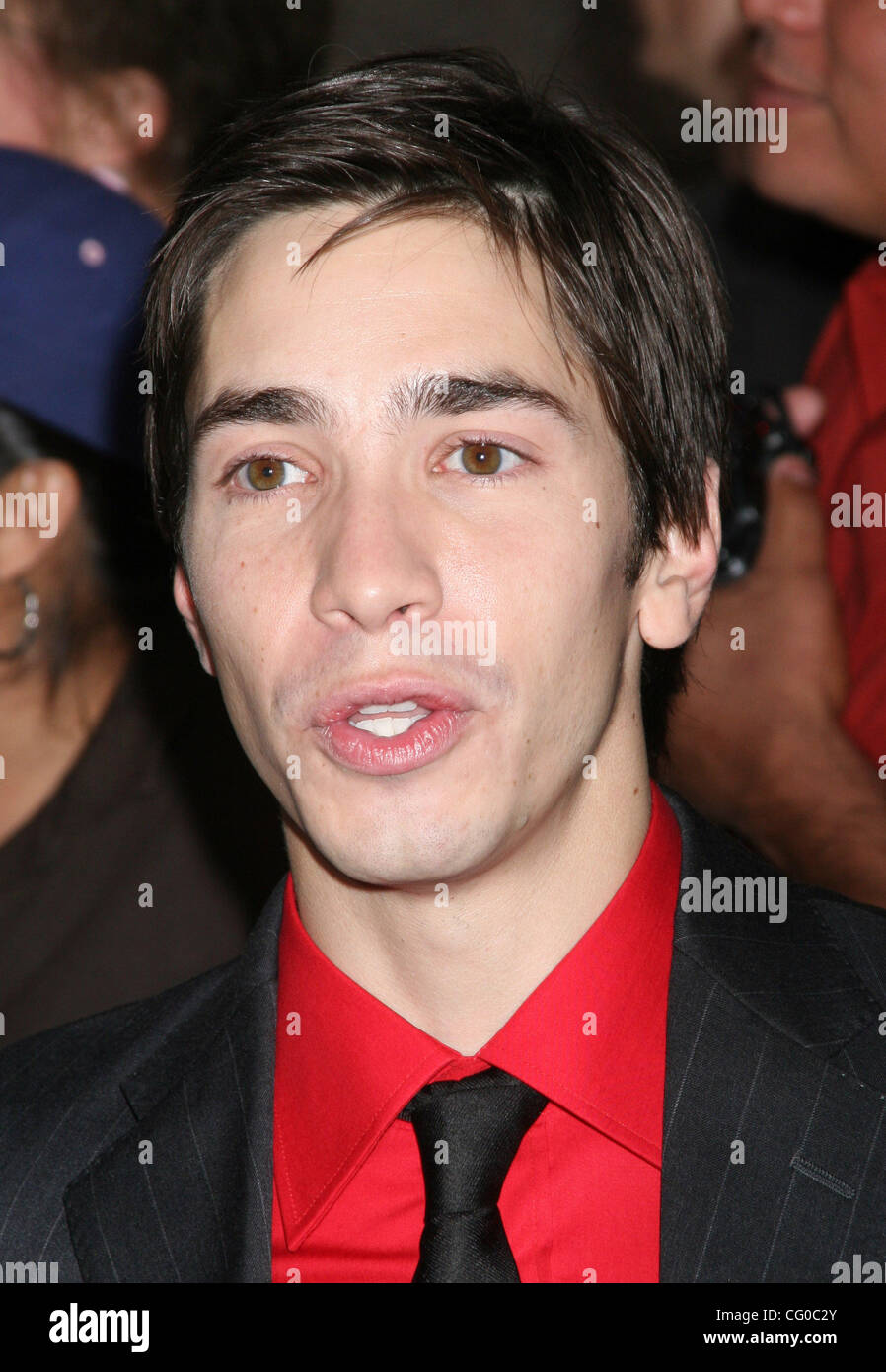 Jun 22, 2007 - New York, NY, USA - Actor JUSTIN LONG at the arrivals ...