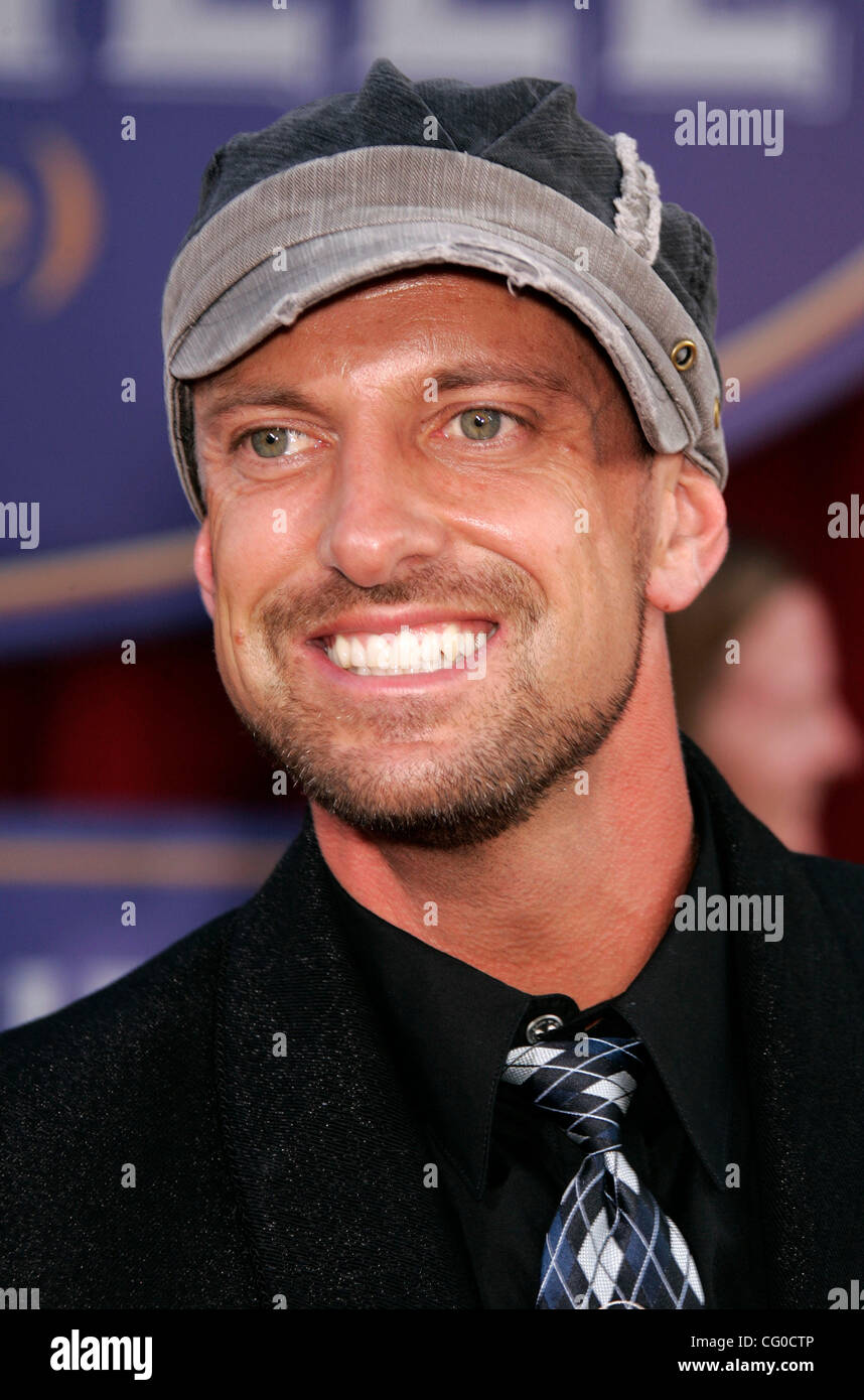 Jun 22, 2007 - Hollywood, CA, USA - DANIEL POWTER at the 'Ratatouille ...