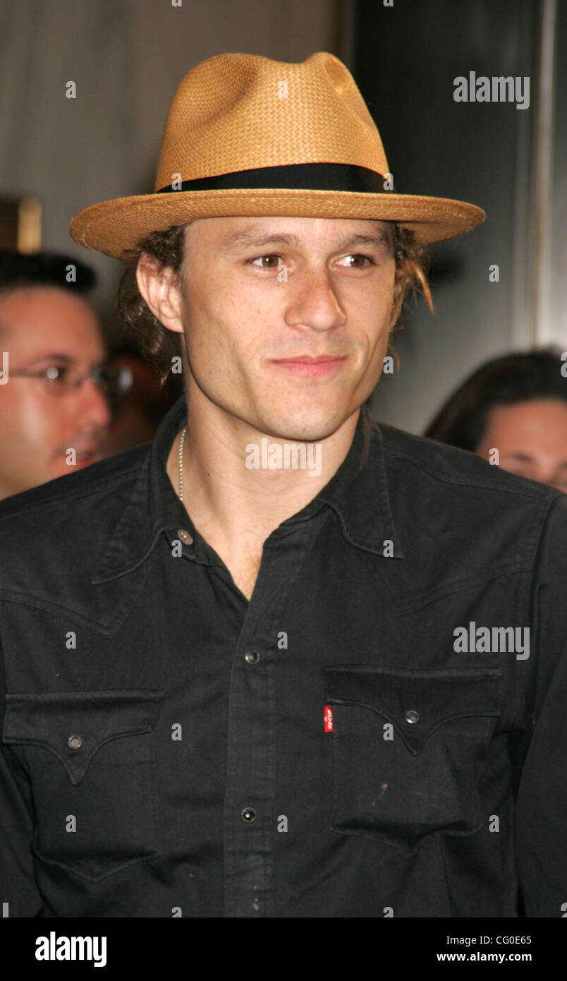 Monster's ball ledger hi-res stock photography and images - Alamy