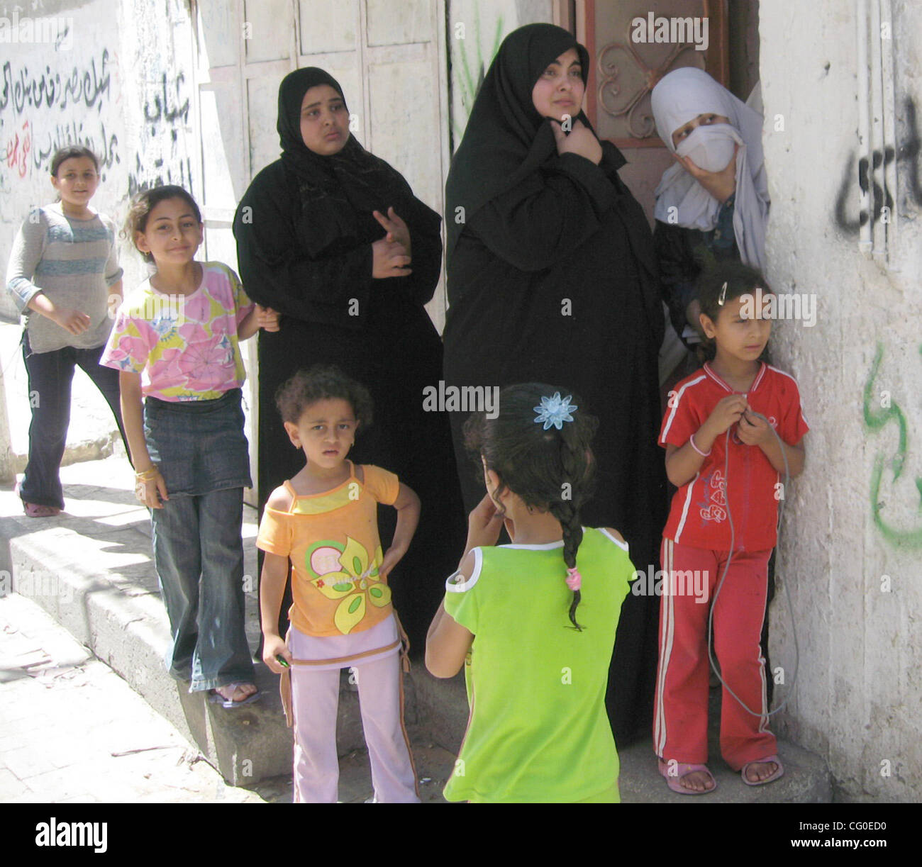Jun 25, 2007 - Gaza City, Gaza - Palestinian relatives of Islamic Jihad ...