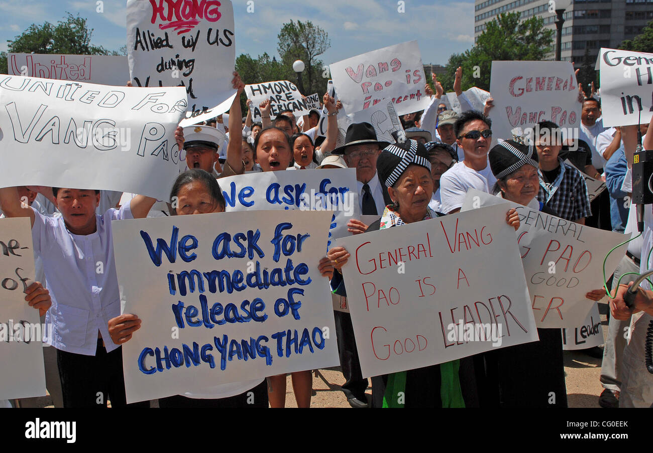 June 19, 2007 - St. Paul, MN, USA - 500 Hmong rallied on the state ...