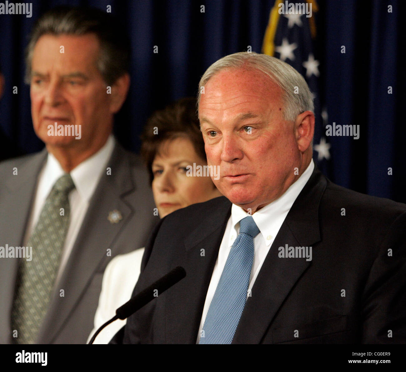 HLmayorCattyPresser274140x008.jpg CENTRE CITY (San Diego, California ...