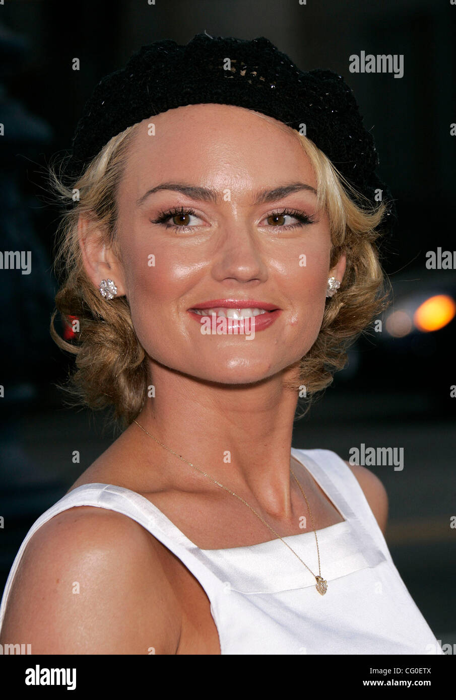 Jun 26,2007; Beverly Hills, California, USA; Actress KELLY CARLSON at ...
