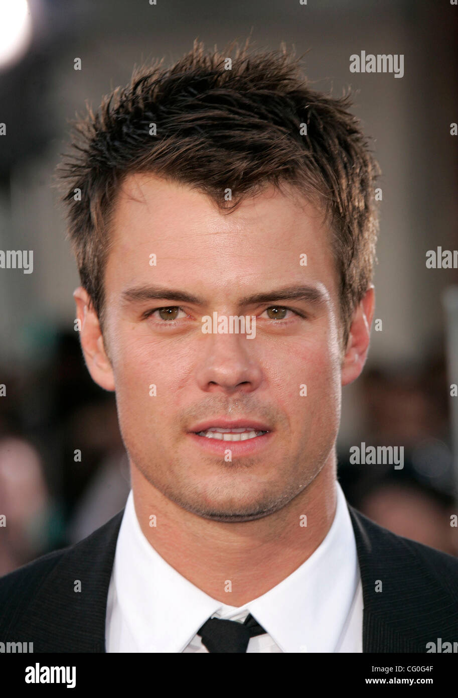 Jun 27, 2007 - Hollywood, CA, USA - Actor JOSH DUHAMEL at the Hollywood ...