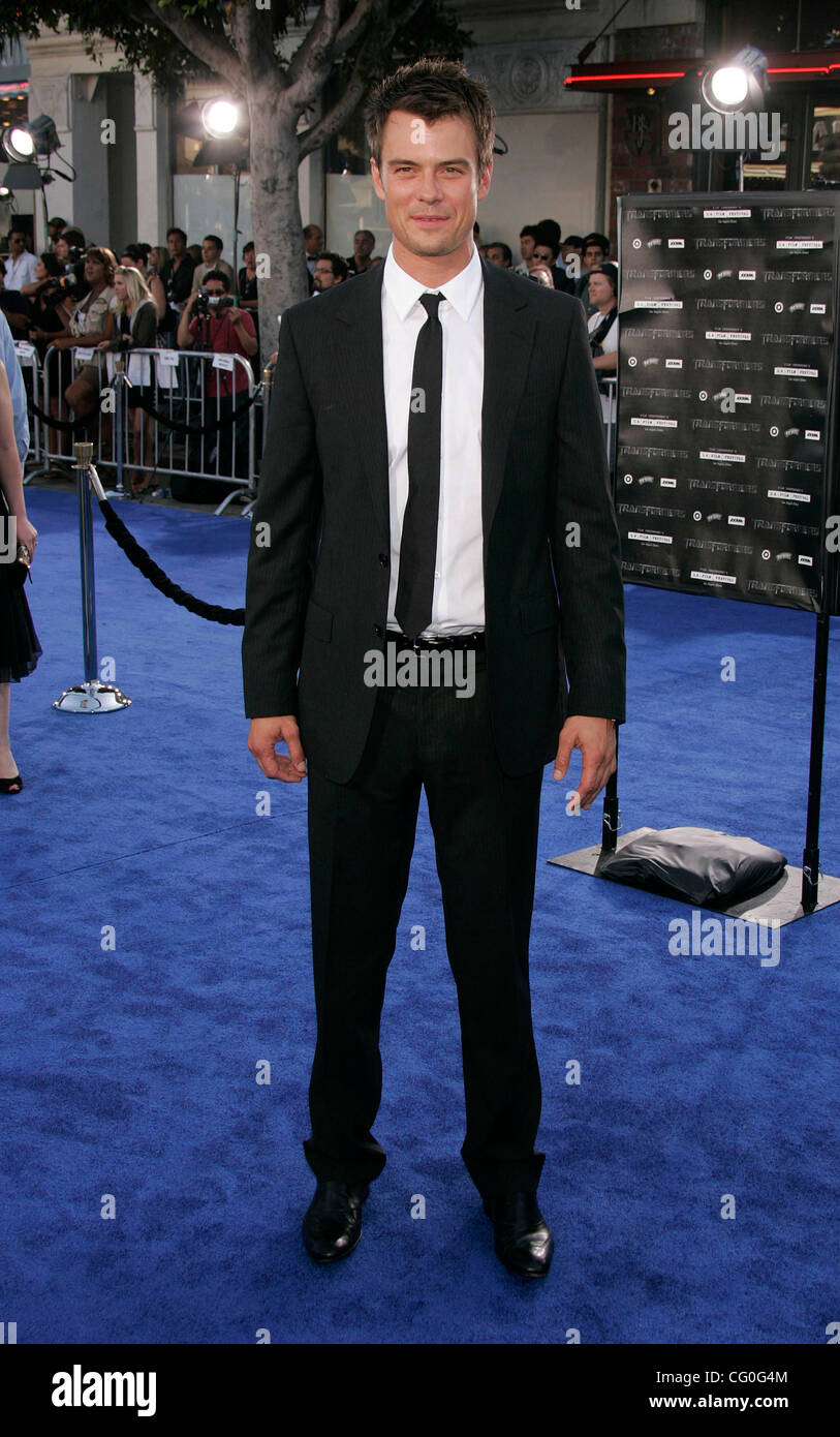 Jun 27, 2007 - Hollywood, CA, USA - Actor JOSH DUHAMEL at the Hollywood ...