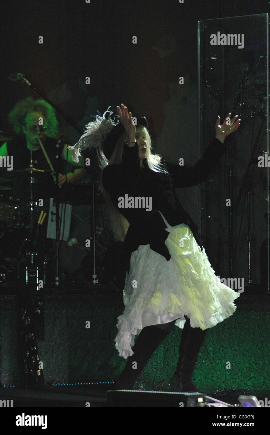 Ted constant convocation center norfolk hi-res stock photography and ...