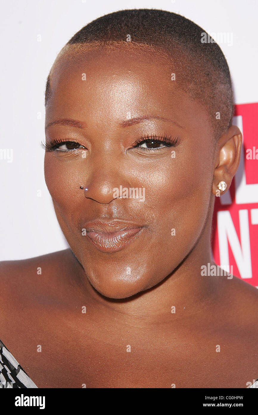 Frenchie davis hi-res stock photography and images - Alamy