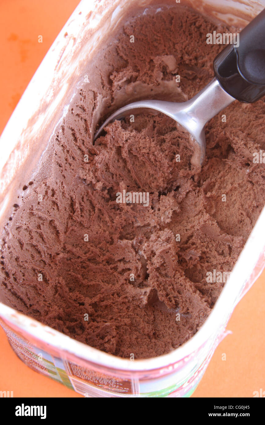 (Jay Solmonson/Tri-Valley Herald) Chocolate ice cream Stock Photo - Alamy