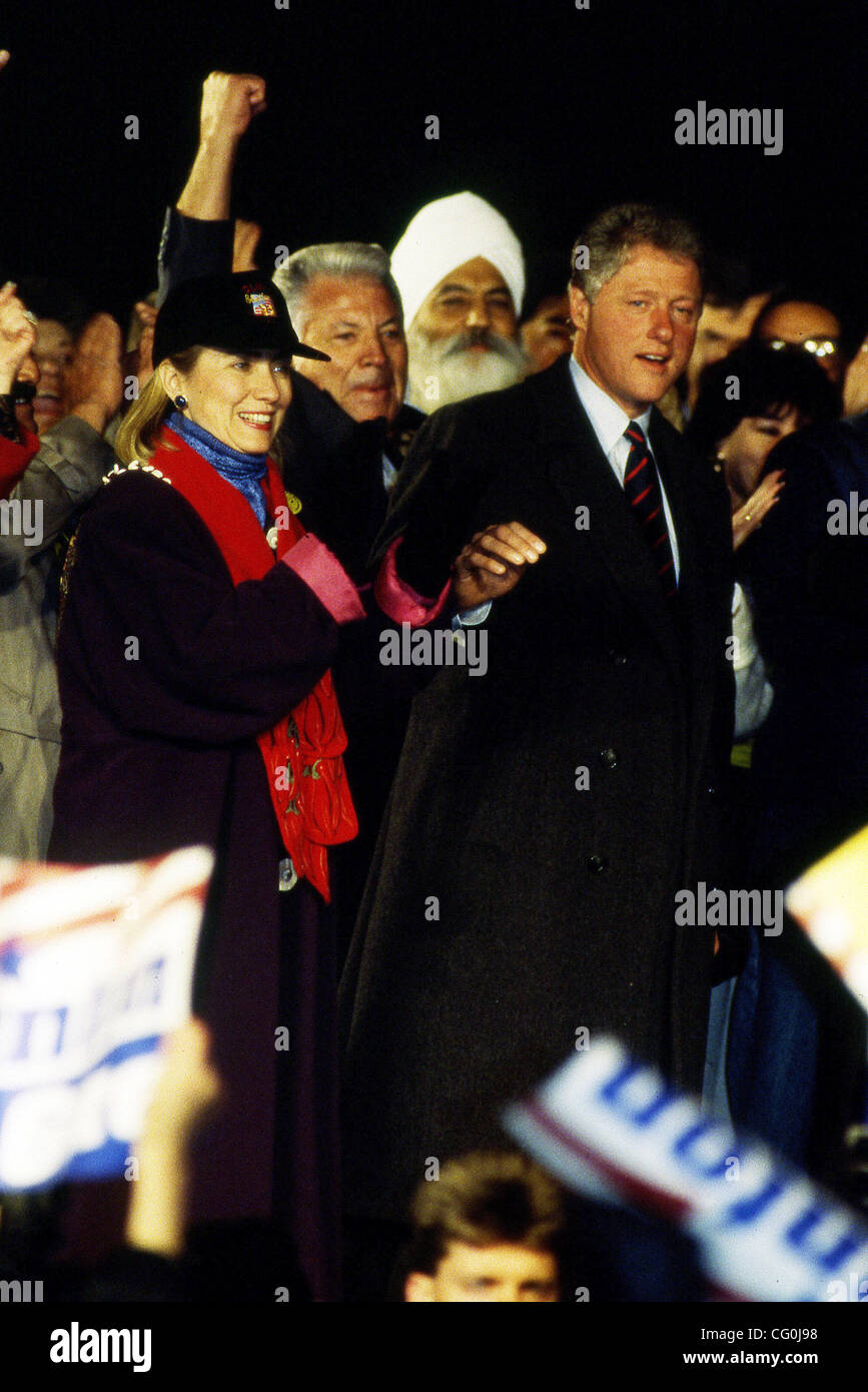 President bill clinton election 1992 hi-res stock photography and ...