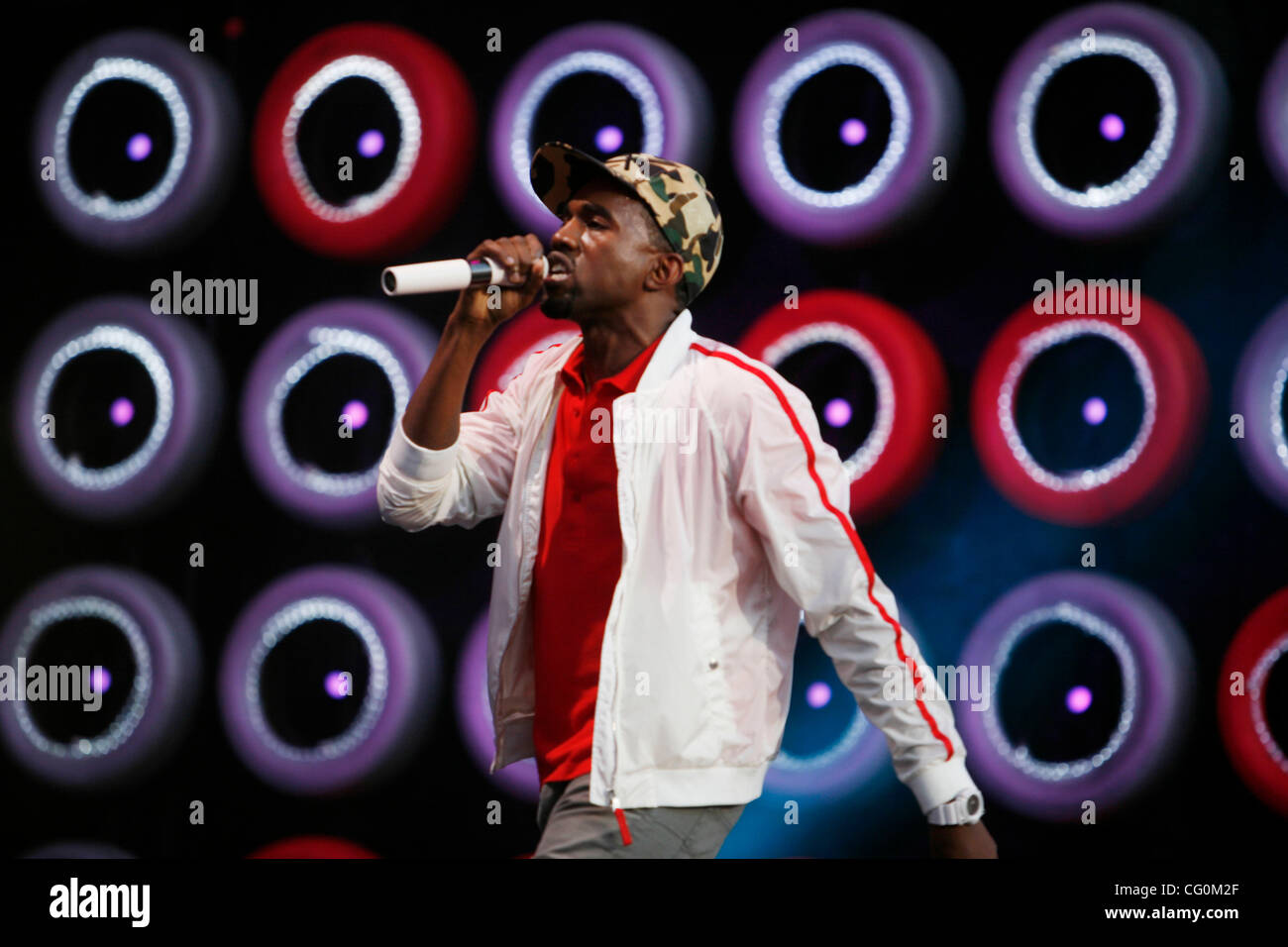 Kanye West performing at Giant's Stadium during Live Earth on July 7 ...