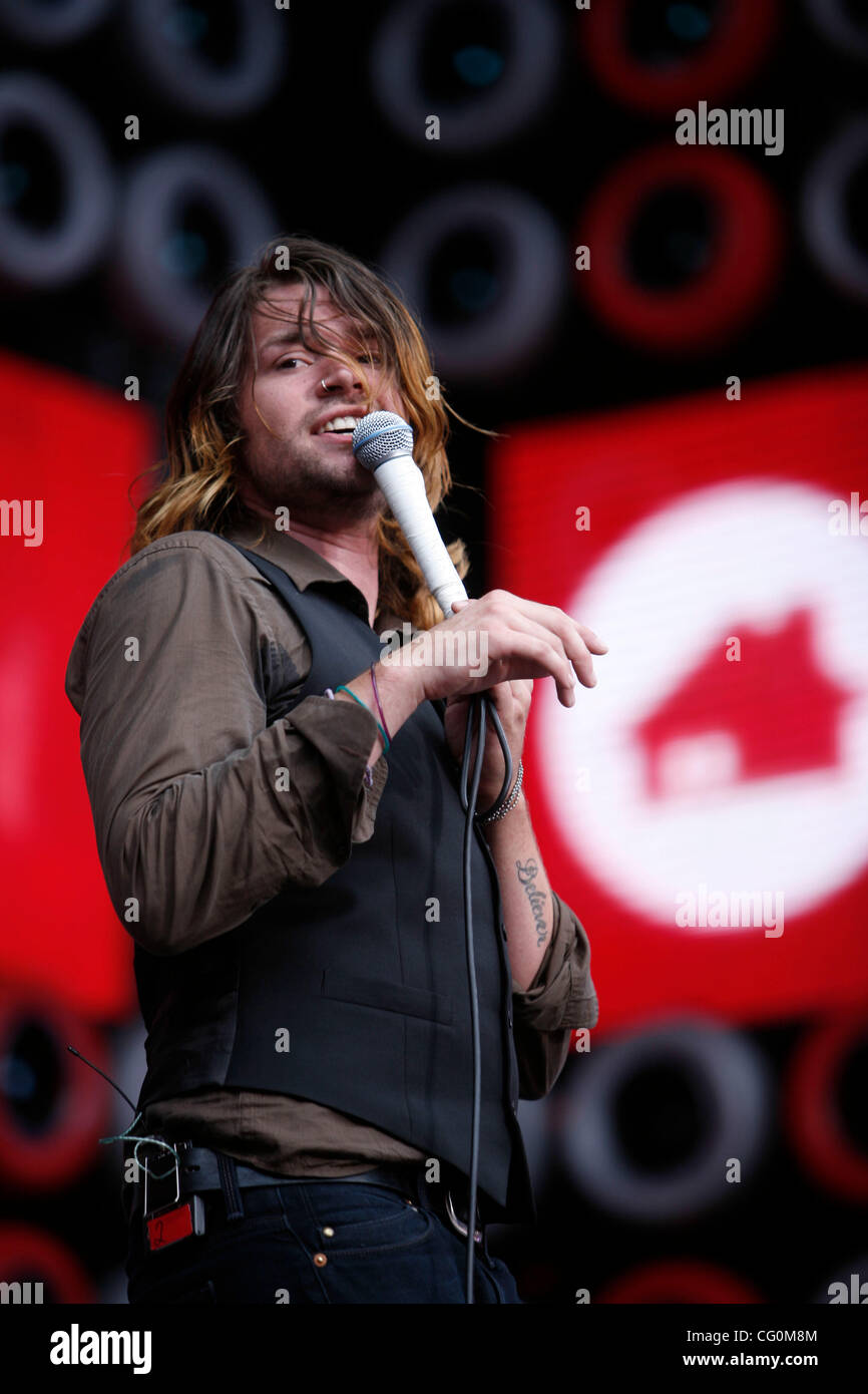 Taking Back Sunday with performing at Giant's Stadium during Live Earth ...