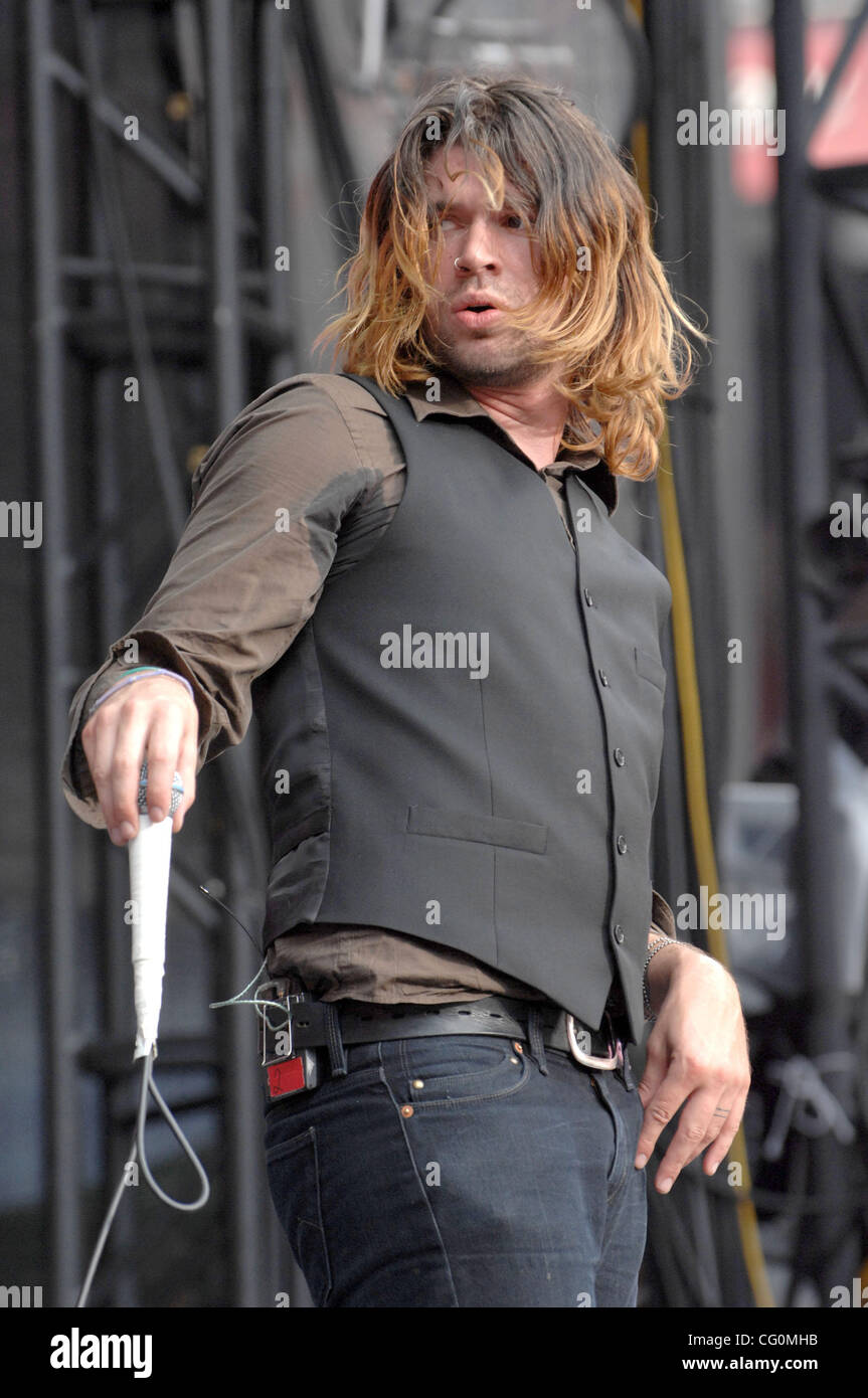 Adam Lazzara