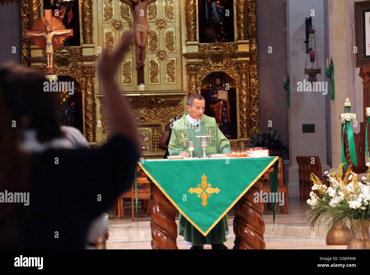 METRO- San Fernando Cathedral the oldest Cathedral Sanctuary in the ...